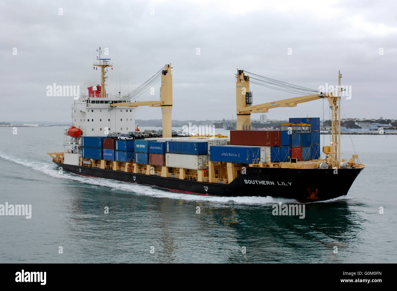 Container ship Southern Lily heads out of Auckland Harbour with ...