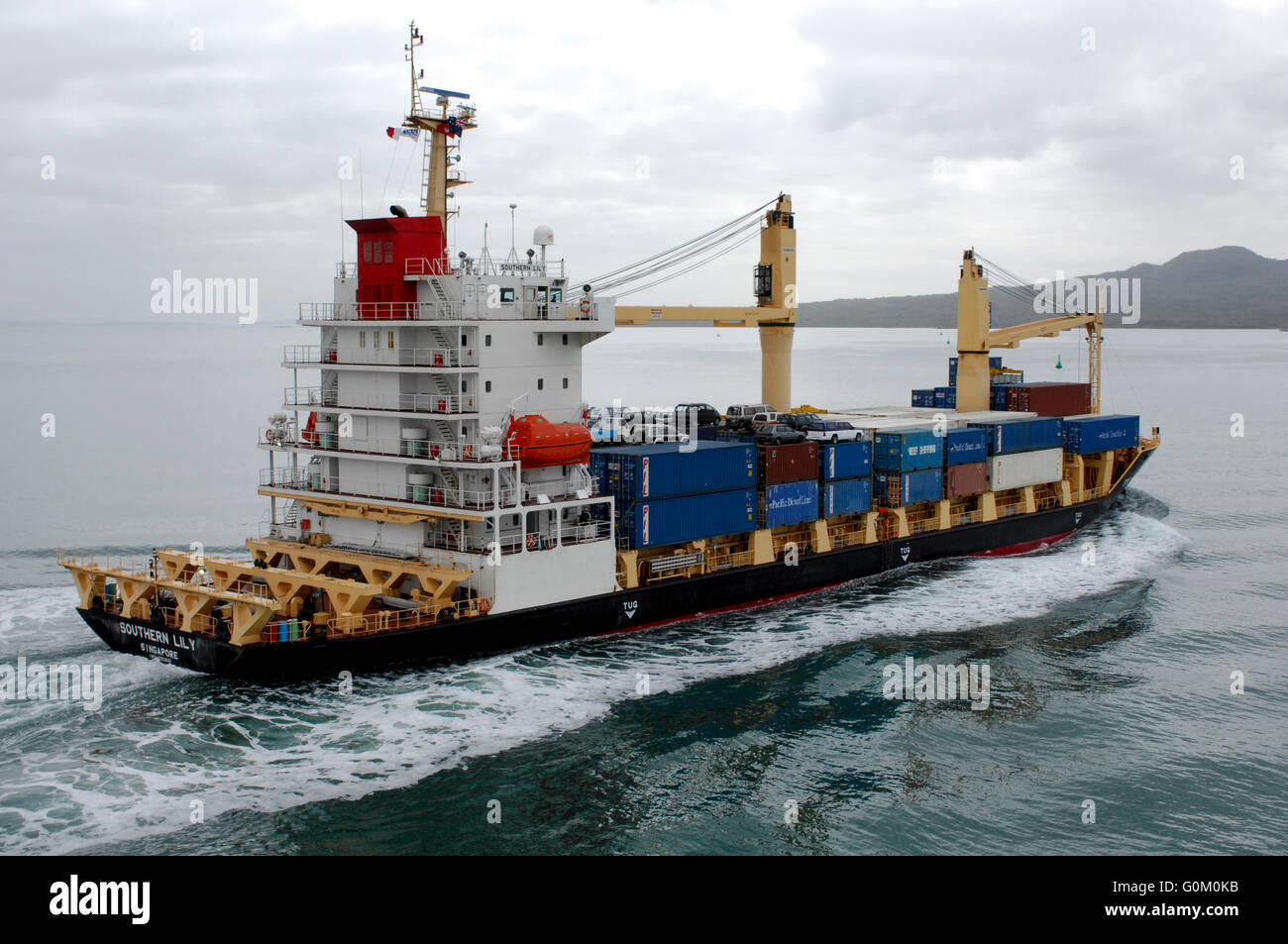 Container ship Southern Lily heads out of Auckland Harbour with ...