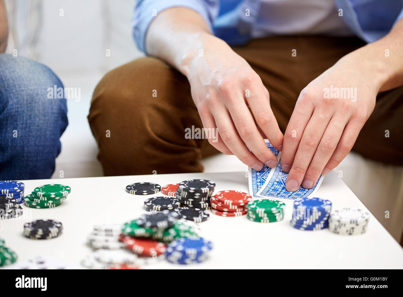 Hand and chips hi-res stock photography and images - Alamy
