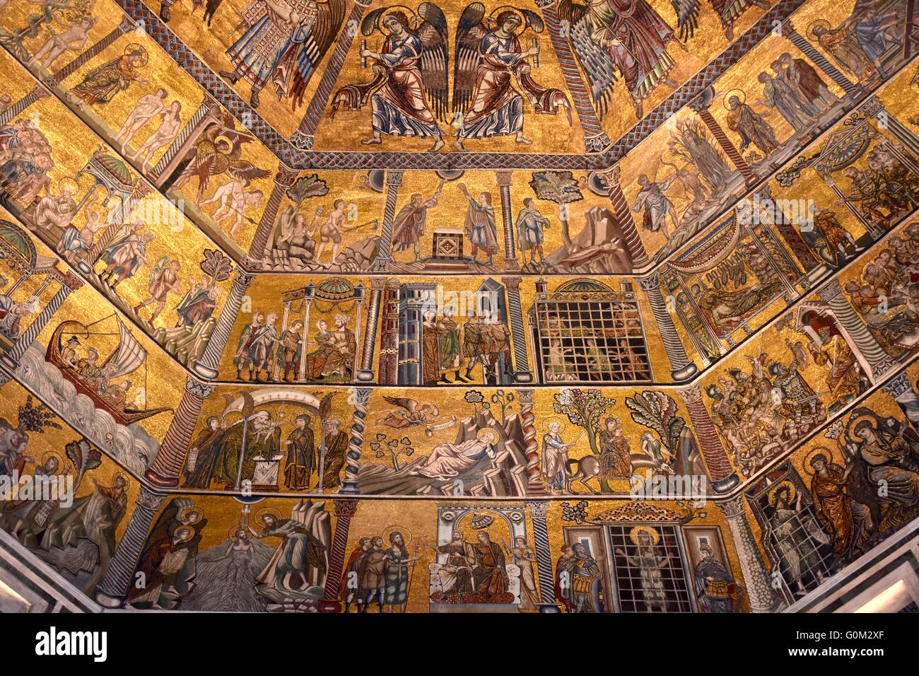 A beautifully designed cathedral ceiling in the heart of Florence Stock ...