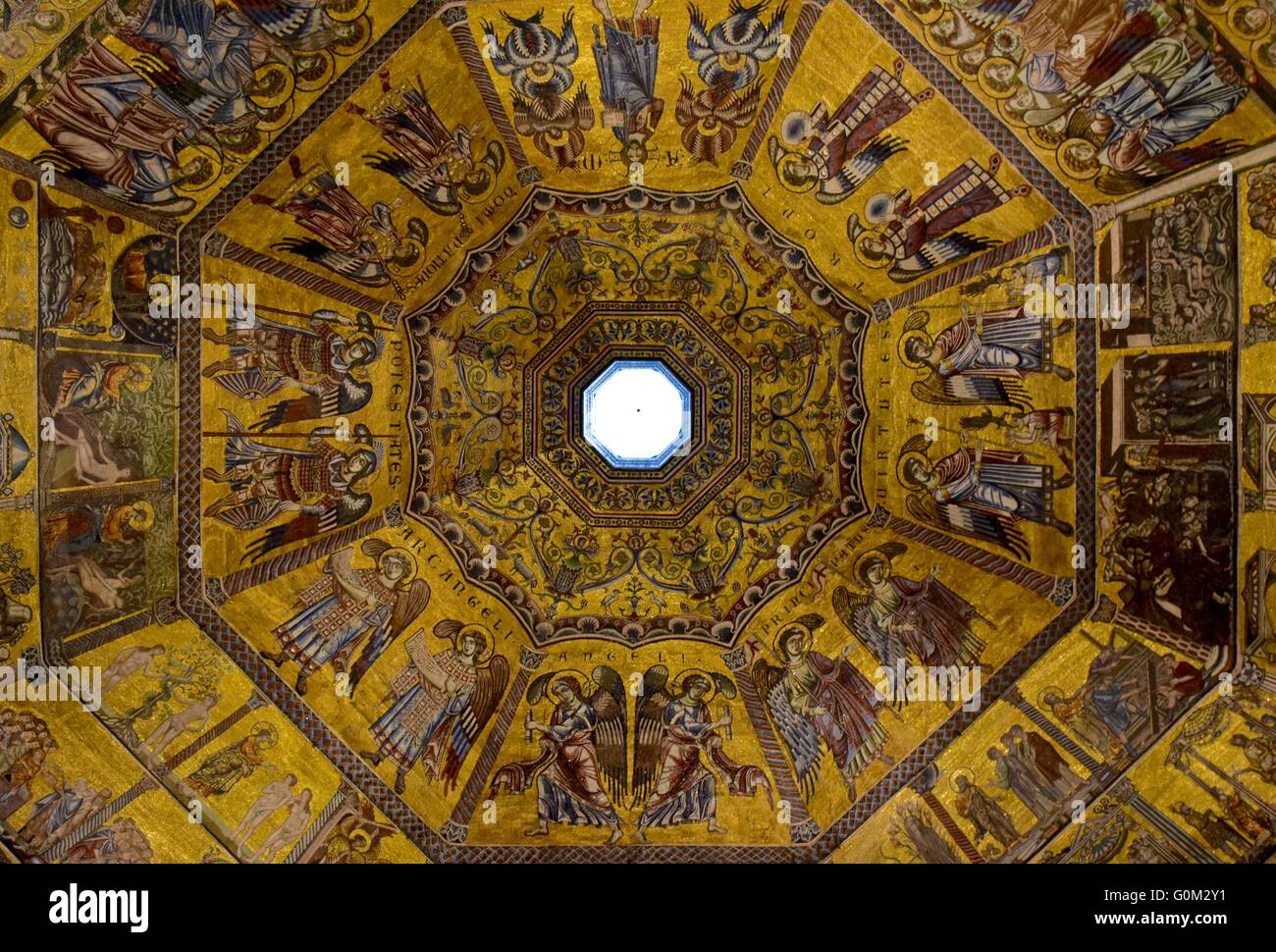 A beautifully designed cathedral ceiling in the heart of Florence Stock ...