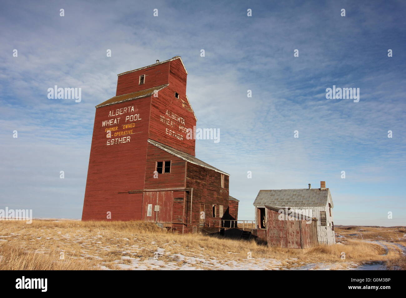 A grain elevator in rural Alberta Stock Photo - Alamy