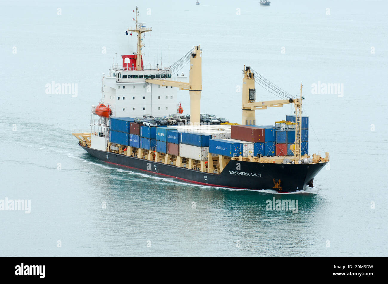 Container ship Southern Lily heads out of Auckland Harbour with ...