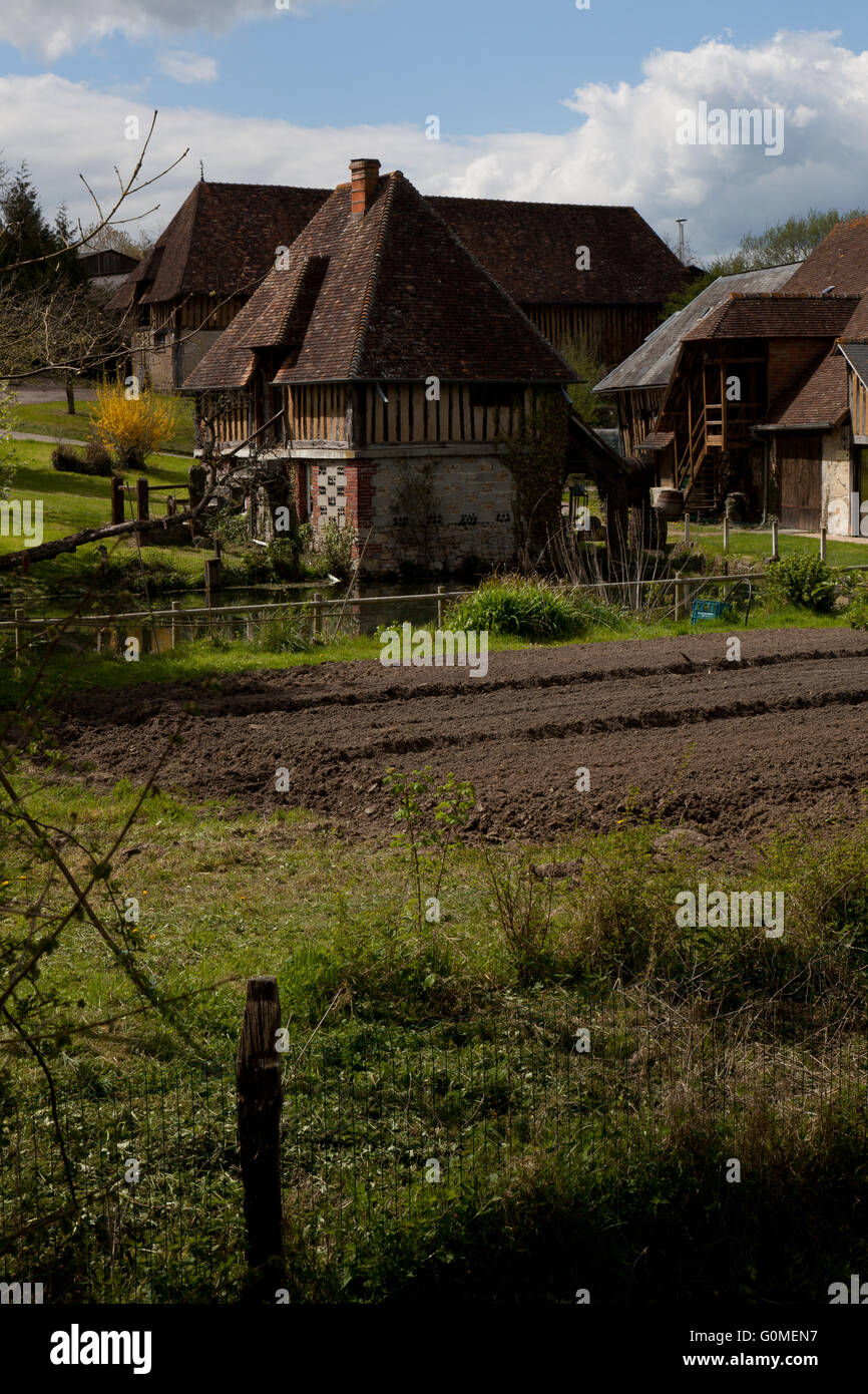 Cider Farm Normandy High Resolution Stock Photography and Images - Alamy