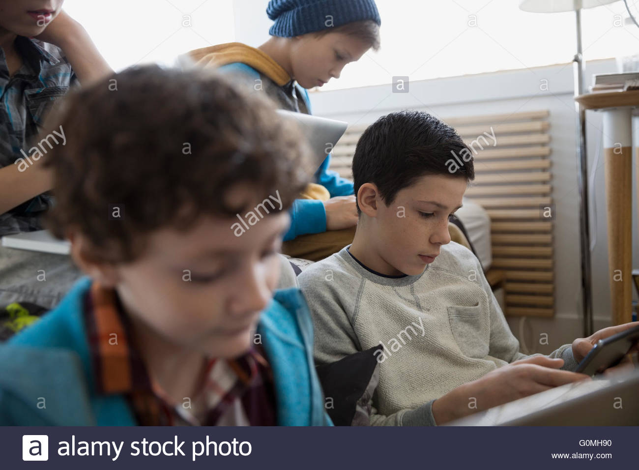 Digital tablets hi-res stock photography and images - Alamy