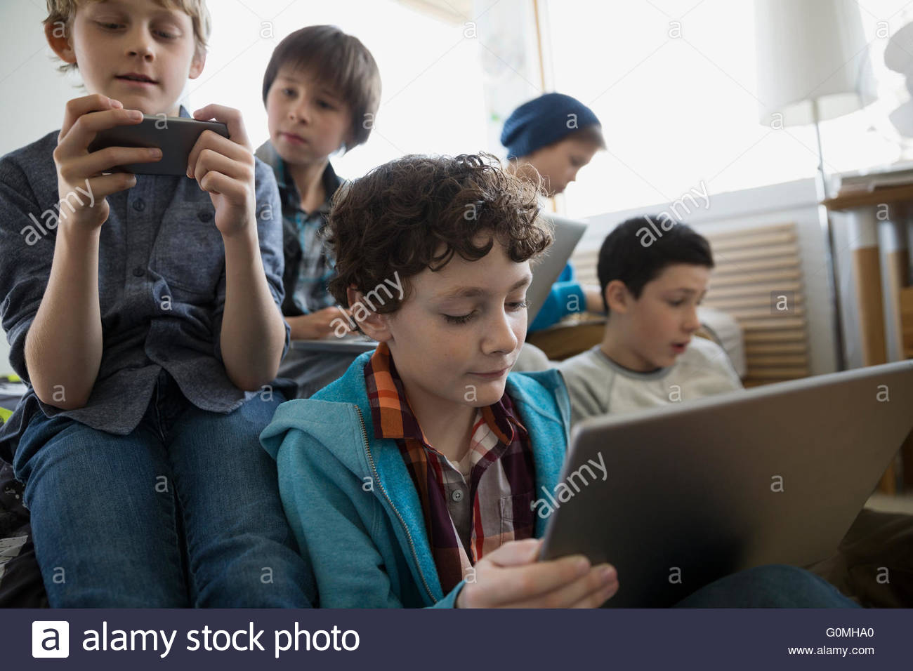 Cell tablets hi-res stock photography and images - Alamy