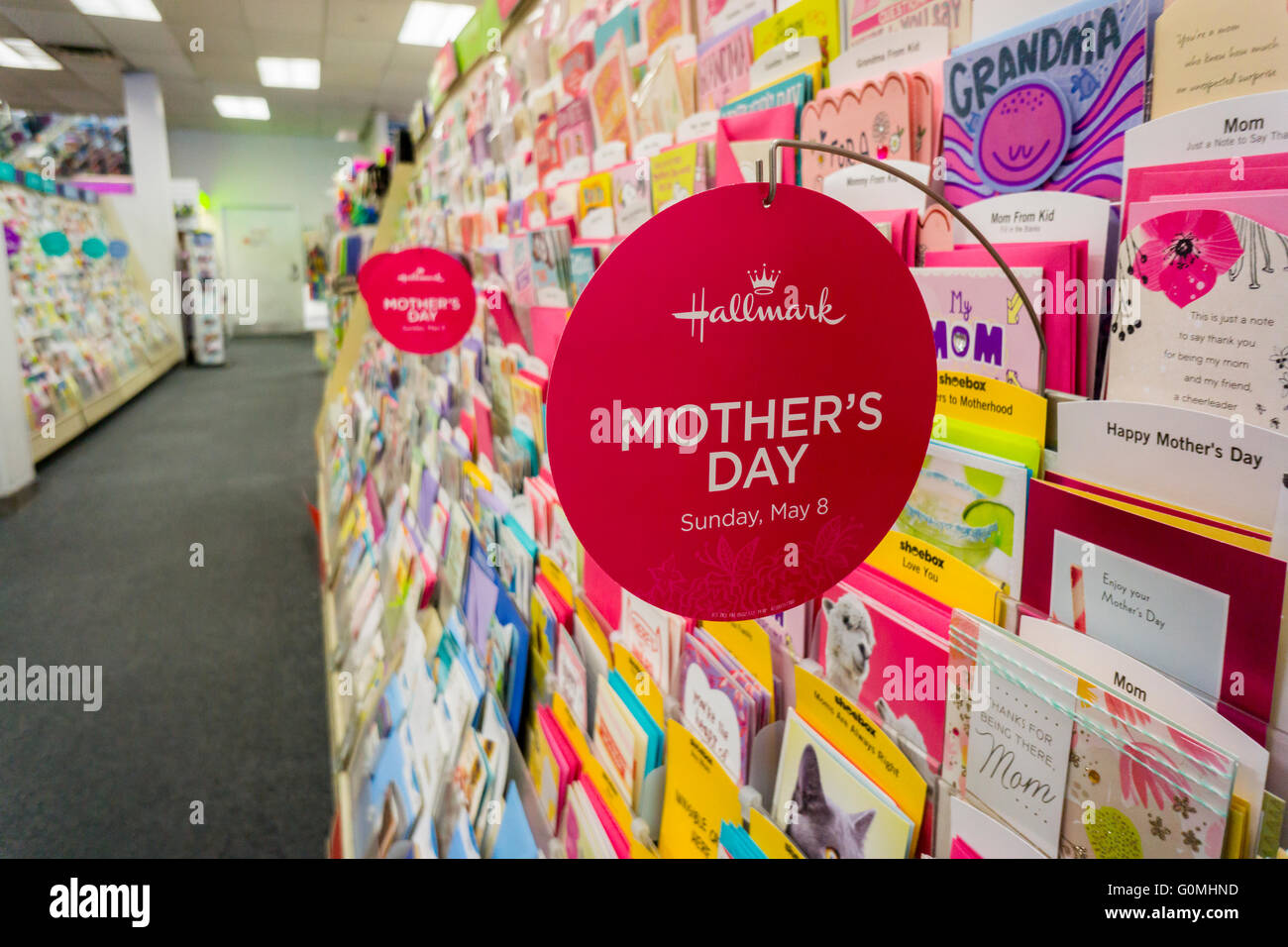 Hallmark Named Greeting Card Brand Of The Year In 2018