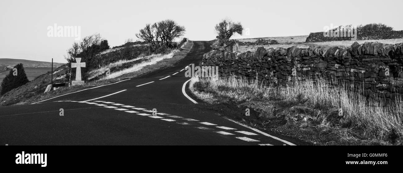 Windy road Black and White Stock Photos & Images - Alamy