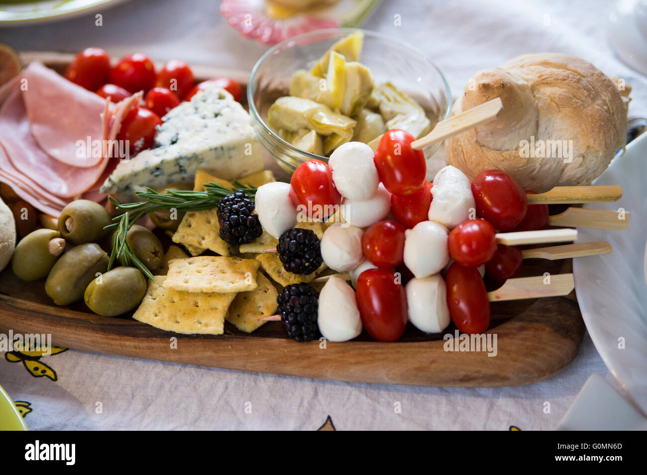 Traditional Romanian easter table Stock Photo - Alamy