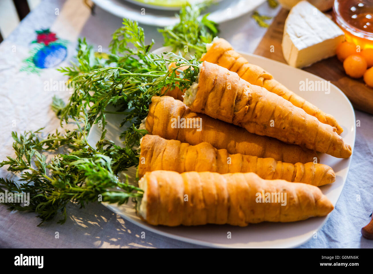 Traditional Romanian easter table Stock Photo - Alamy