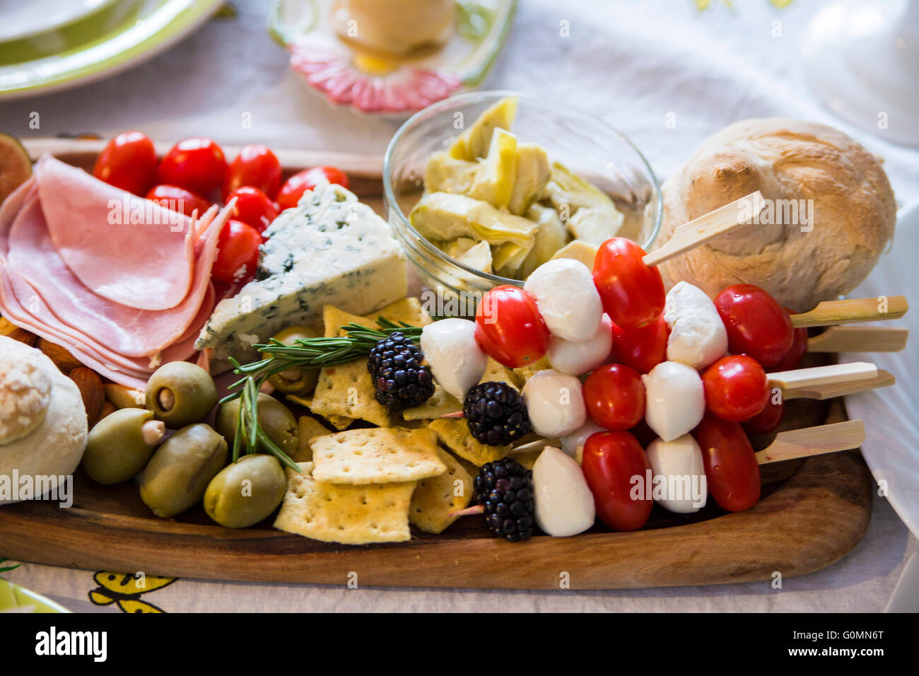 Traditional Romanian easter table Stock Photo - Alamy