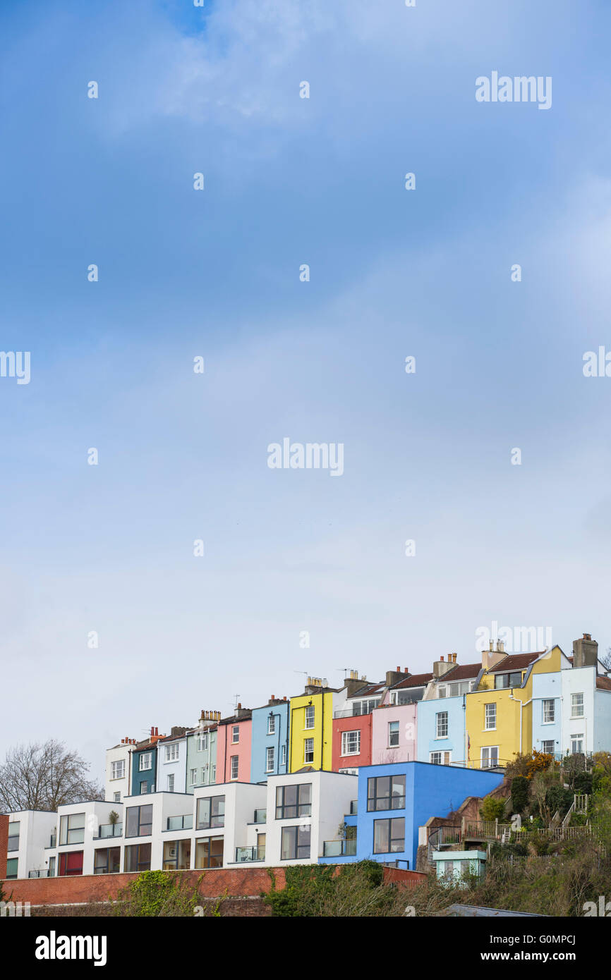 Rows houses built in slope hi-res stock photography and images - Alamy