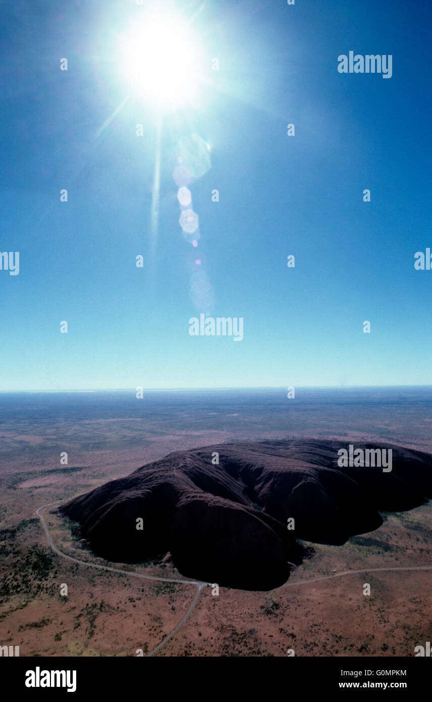 Australia areal sun helicopter aboriginal hi-res stock photography and ...