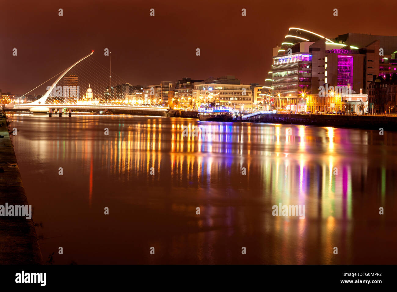 View of Liffey river at night in Dublin, Ireland Stock Photo - Alamy