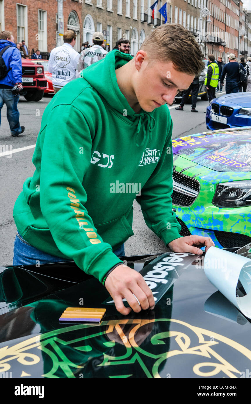 Car logo stickers hi-res stock photography and images - Alamy