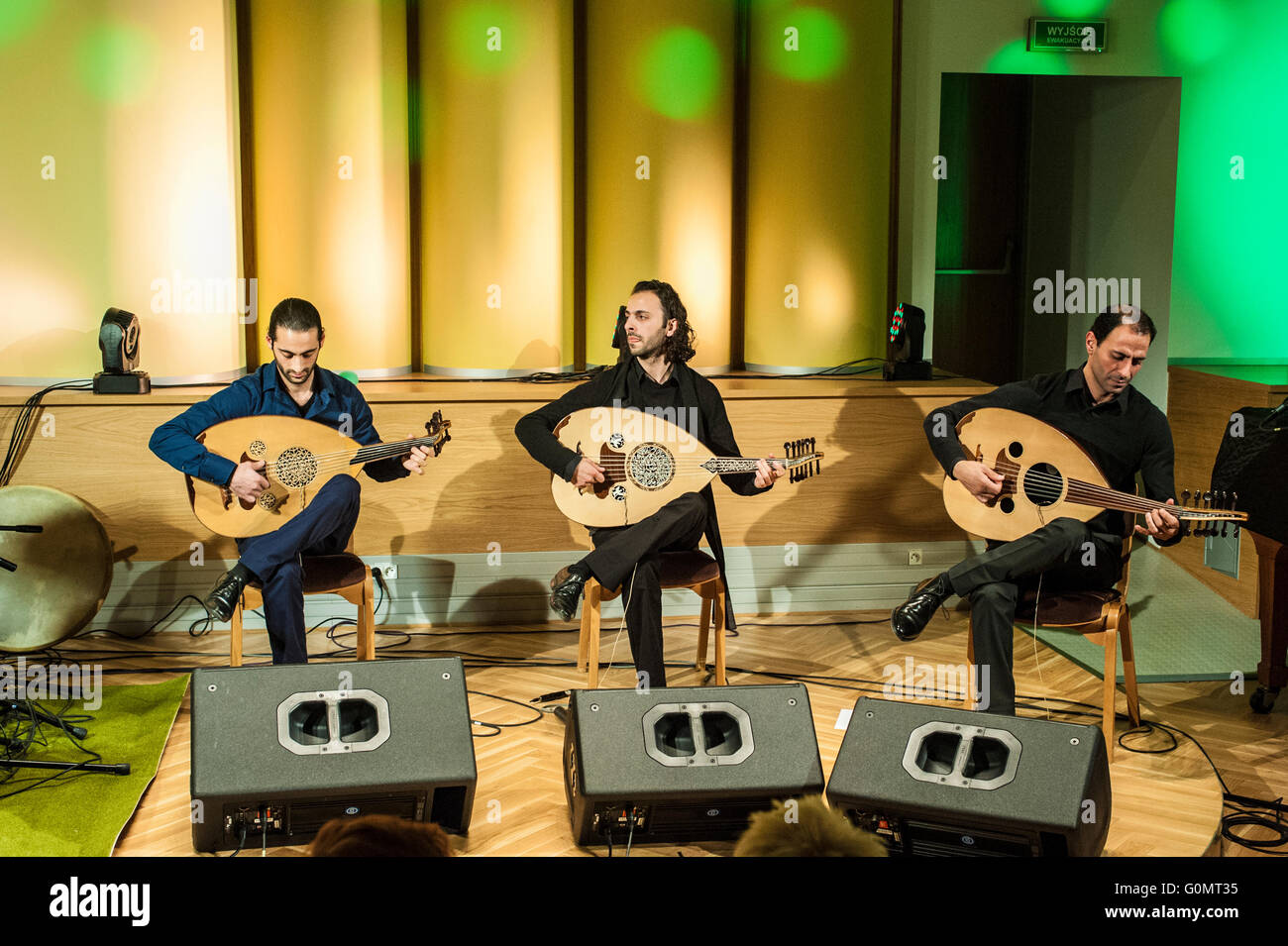 Palestinian musicians hi-res stock photography and images - Alamy