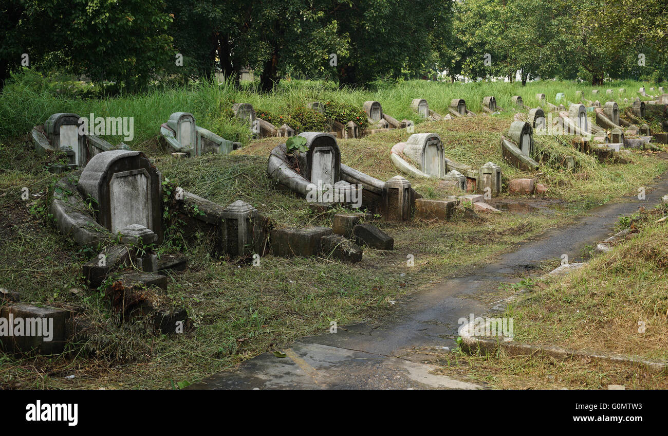 Tombstones in old abandoned hi-res stock photography and images - Alamy