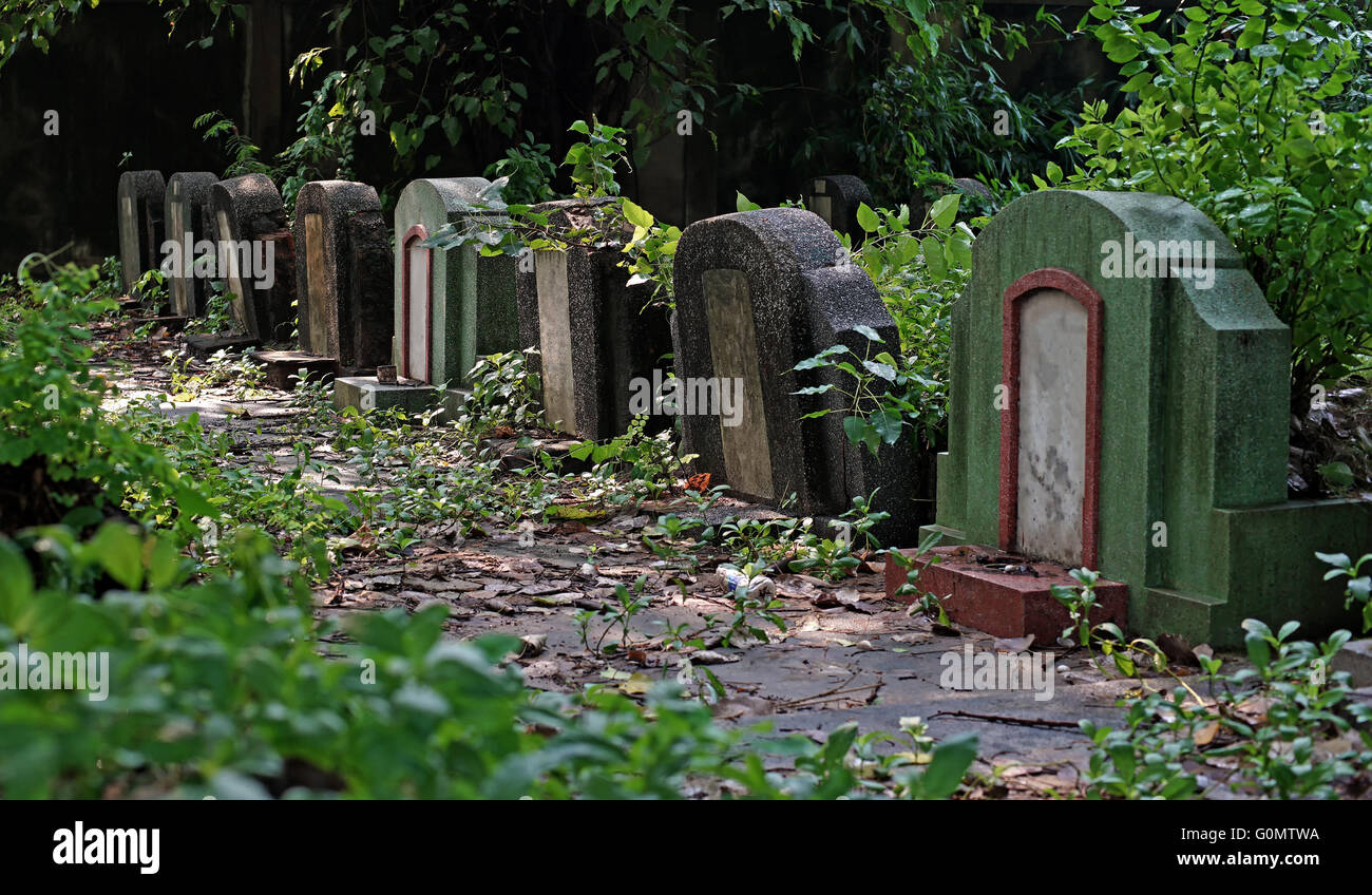 Chinese cemetery hi-res stock photography and images - Alamy
