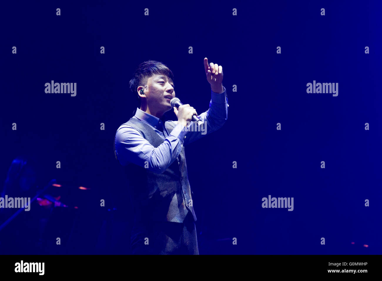 Yin yin concert hi-res stock photography and images - Alamy