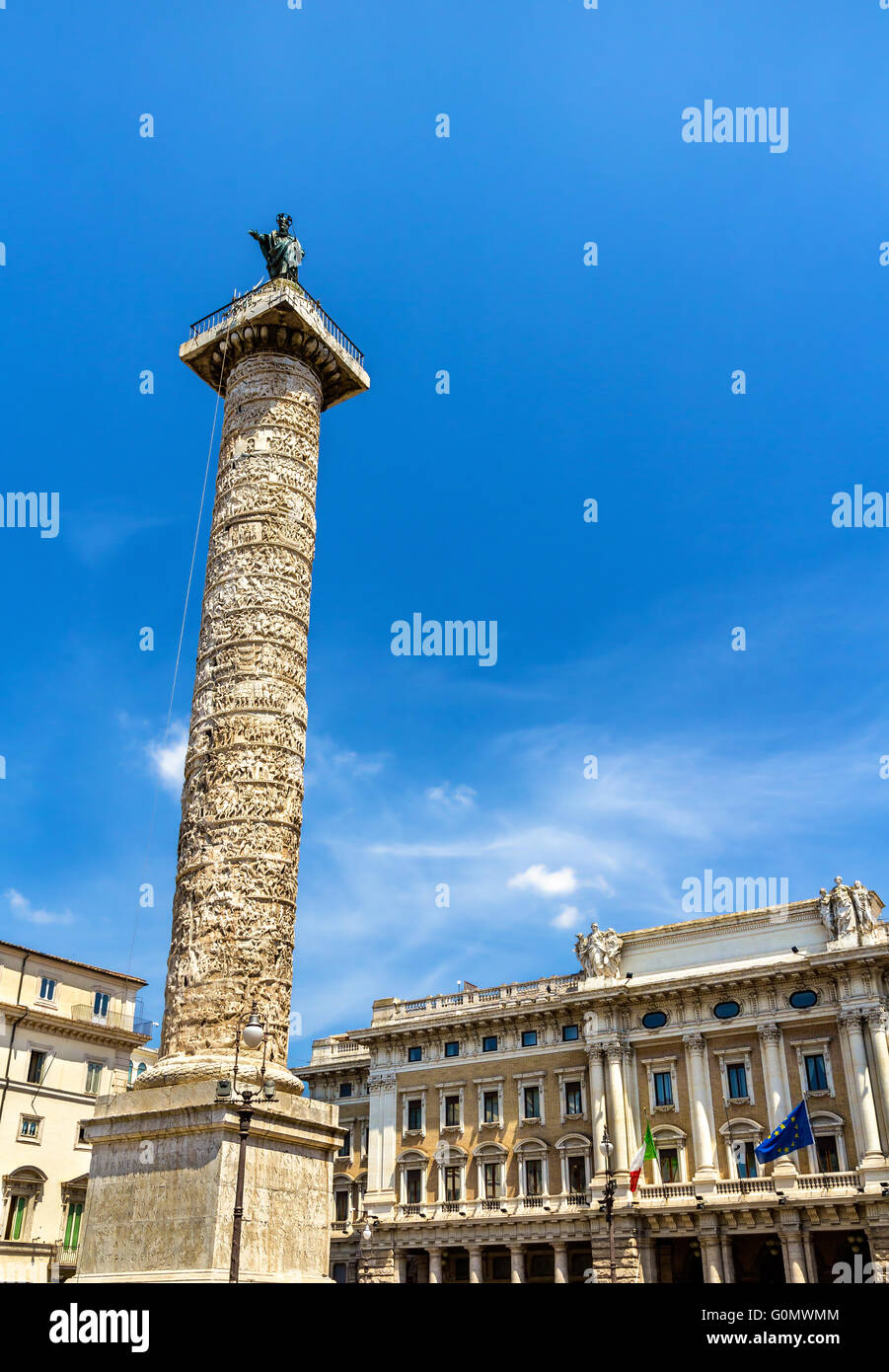Ancient roman shopping mall hi-res stock photography and images - Alamy