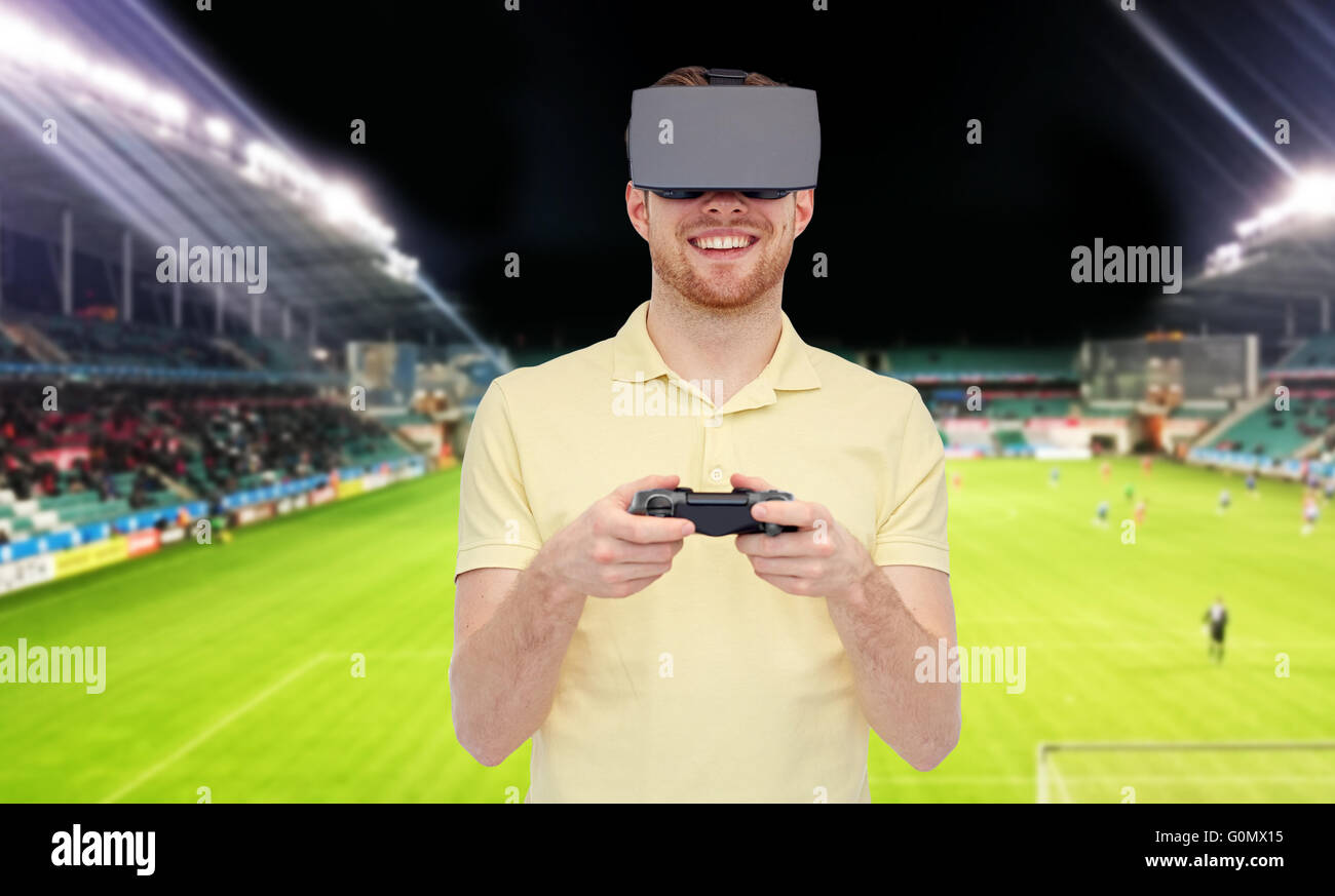 Video game football interactive hi-res stock photography and images - Alamy