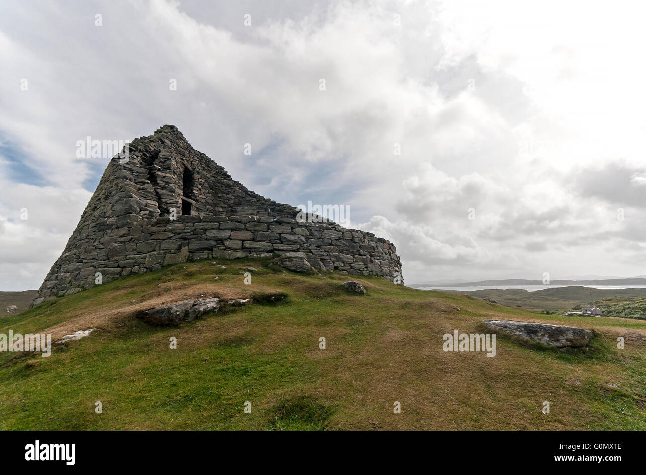 Carloway castle hi-res stock photography and images - Alamy