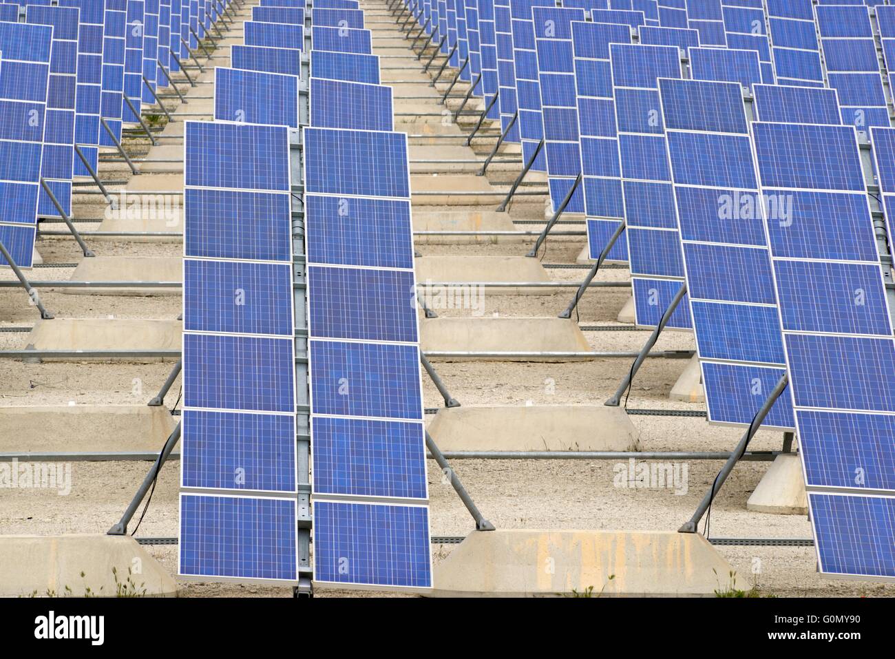 Photovoltaic panels for renewable electric production, Zaragoza ...