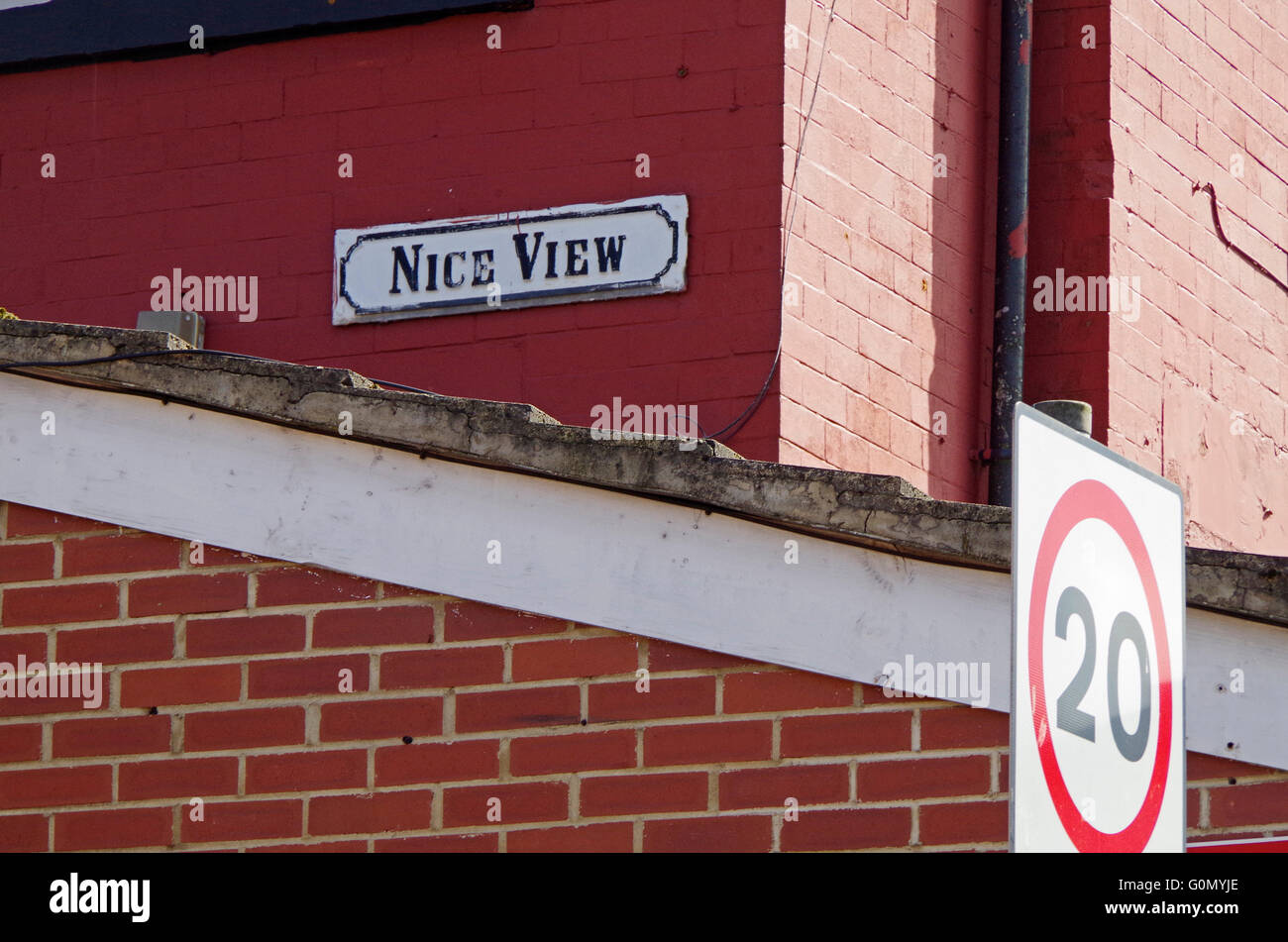 Nice View, street of back-to-back houses in Leeds Stock Photo - Alamy