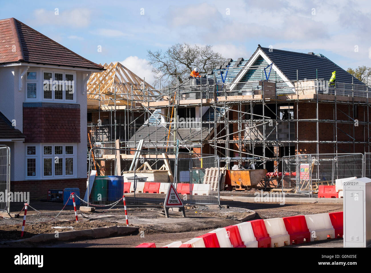 Houses under construction at Shifnal, Shropshire, England, UK Stock ...