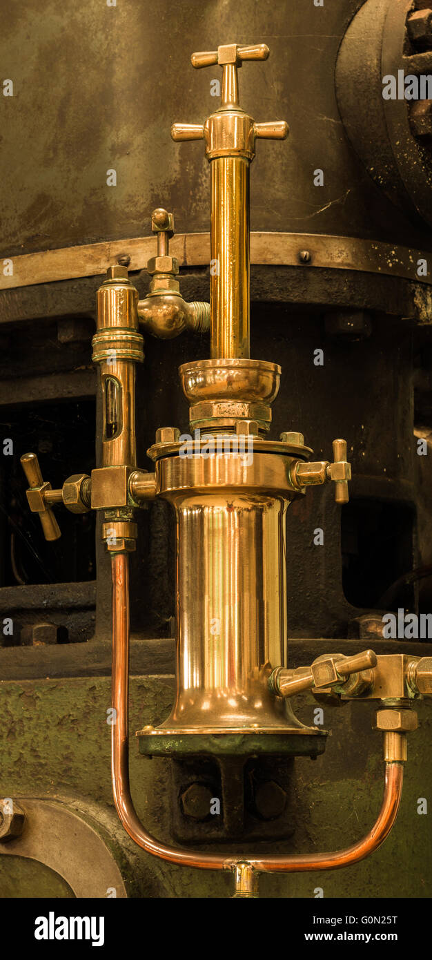 Brass oil hi-res stock photography and images - Alamy