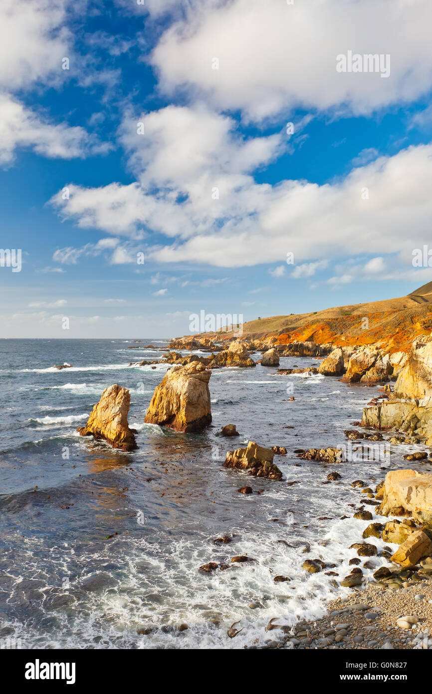 Big Sur rocks Stock Photo - Alamy
