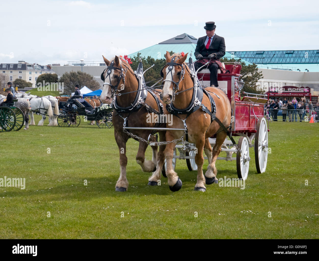 Heavy cart hi-res stock photography and images - Alamy