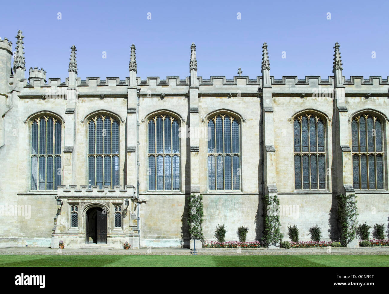 Exterior of the chapel at Trinity college (university of Cambridge ...