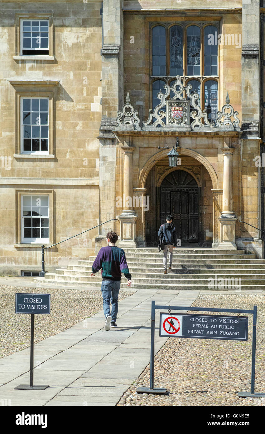 Dining Hall at Trinity college (university of Cambridge, England), the ...