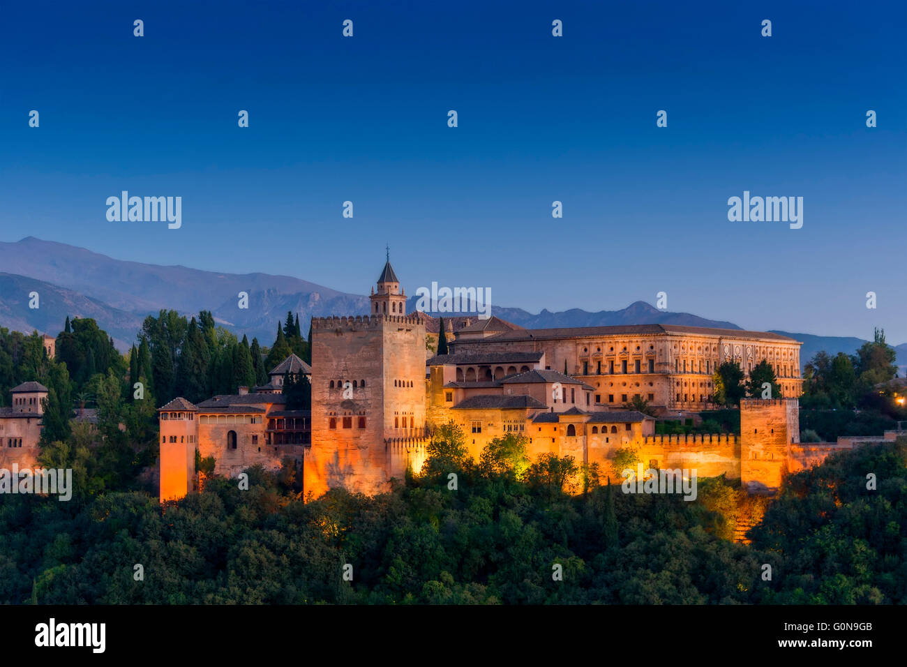 Granada alhambra landscape overview hi-res stock photography and images ...