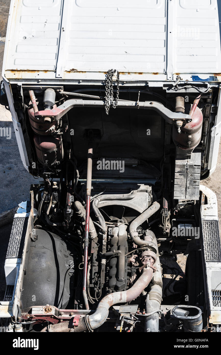 Engine failure hi-res stock photography and images - Alamy