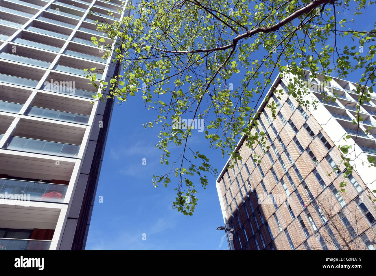 Gentrification in Dalston, East London - new Barratt Homes development ...