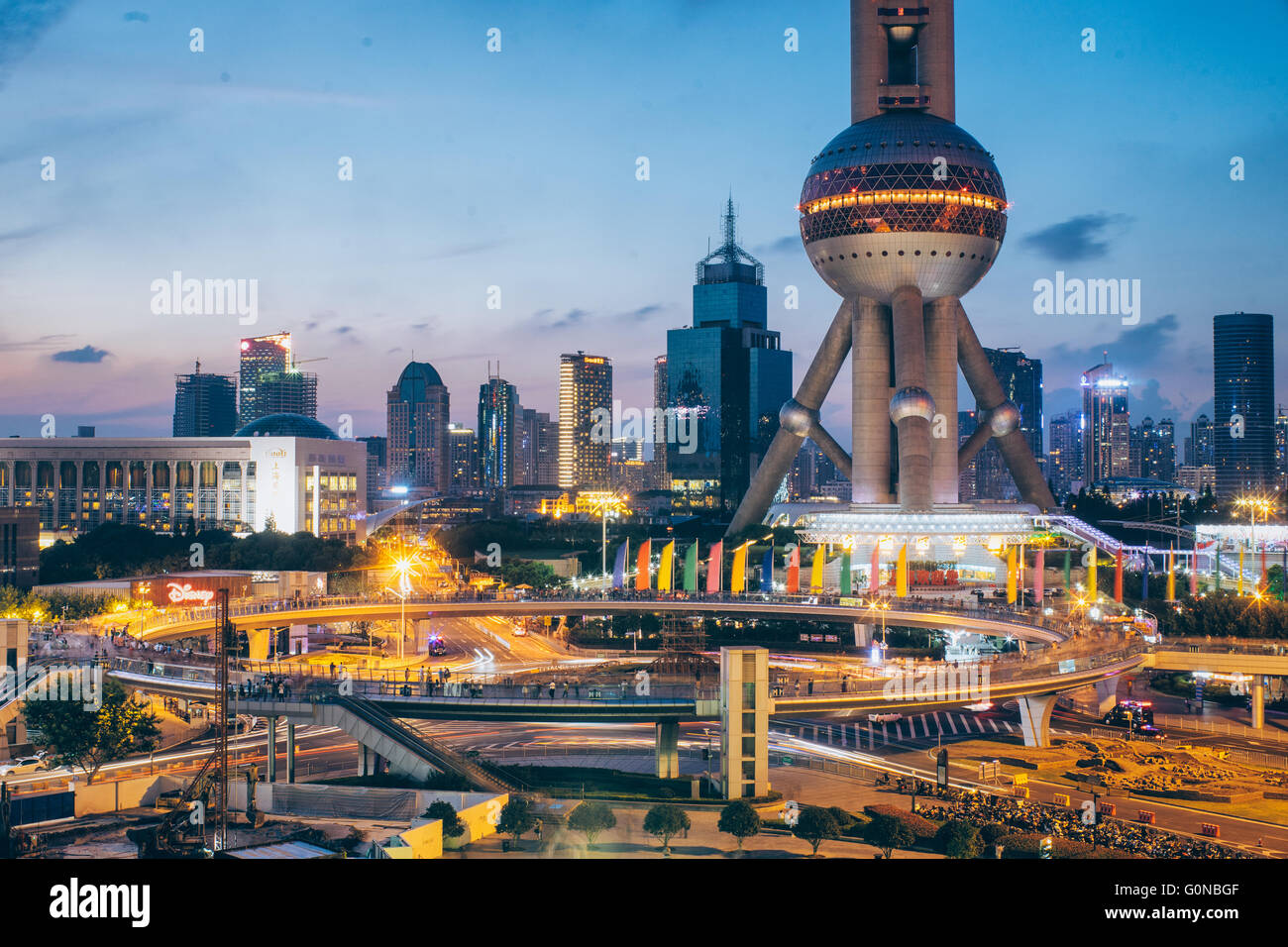 Shanghai Lujiazui skyline at night Stock Photo - Alamy