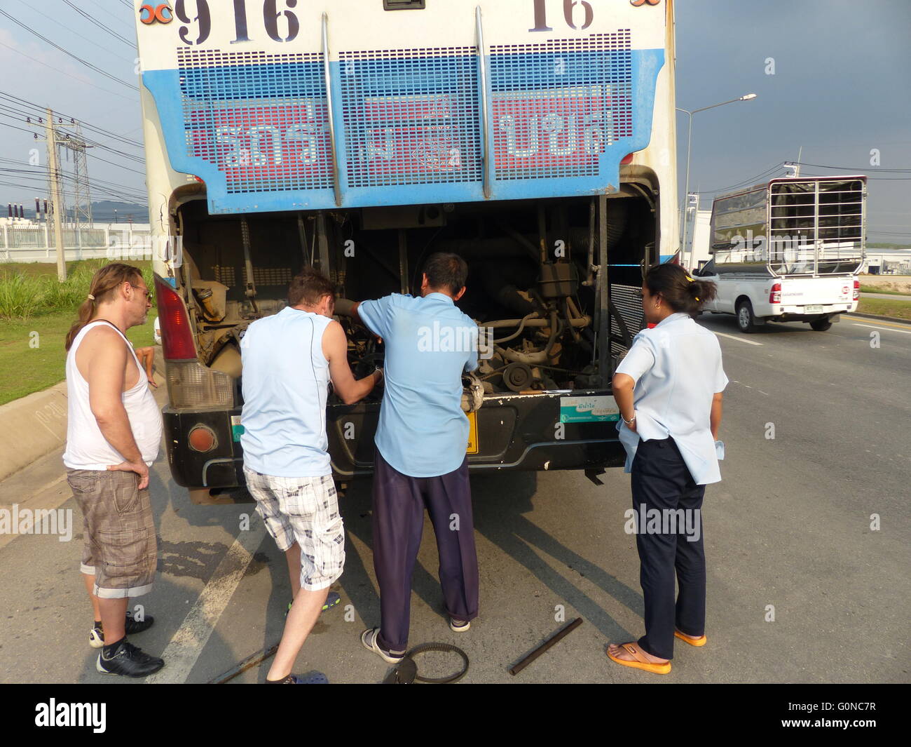 Problem bus hi-res stock photography and images - Alamy