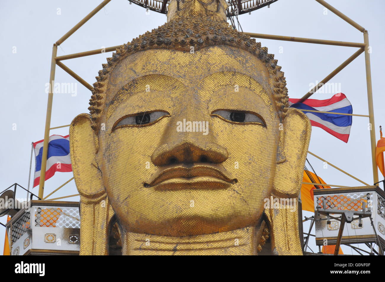 Big Buddha, Wat Intharawihan Temple Bangkok Thailand Stock Photo - Alamy