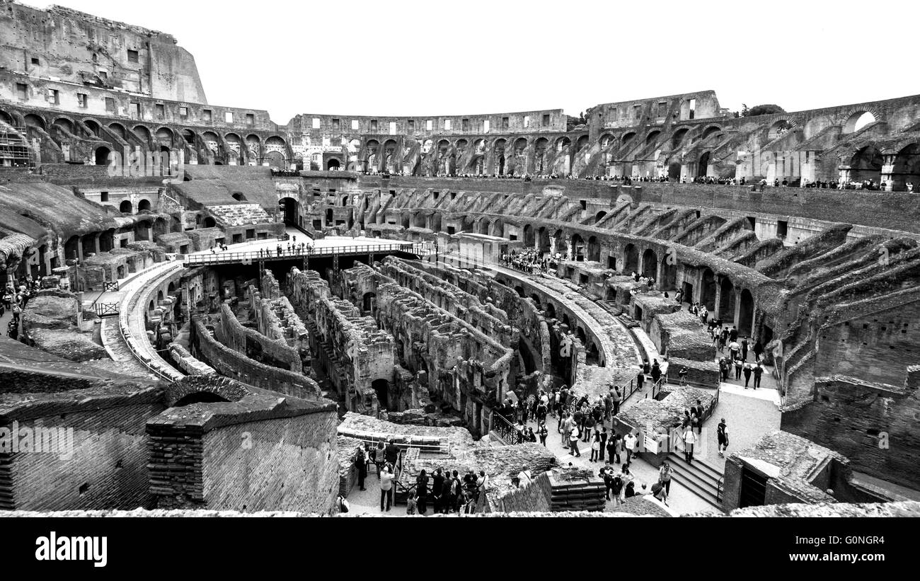Camera colosseum hi-res stock photography and images - Alamy