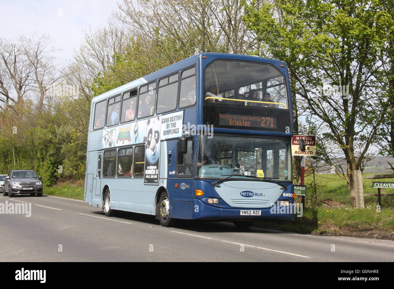 271 Bus High Resolution Stock Photography and Images - Alamy
