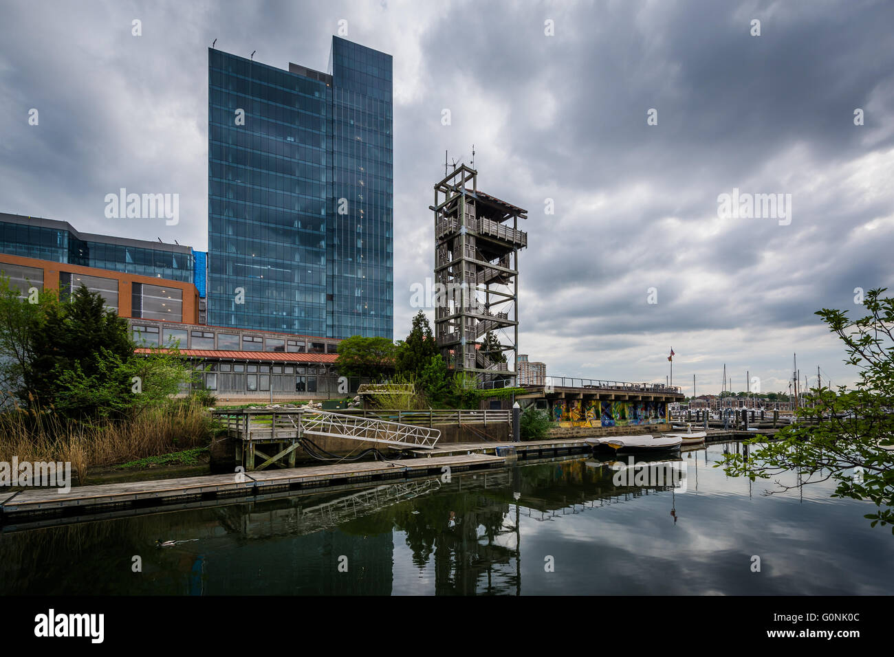 Buildings in east baltimore maryland hi-res stock photography and ...