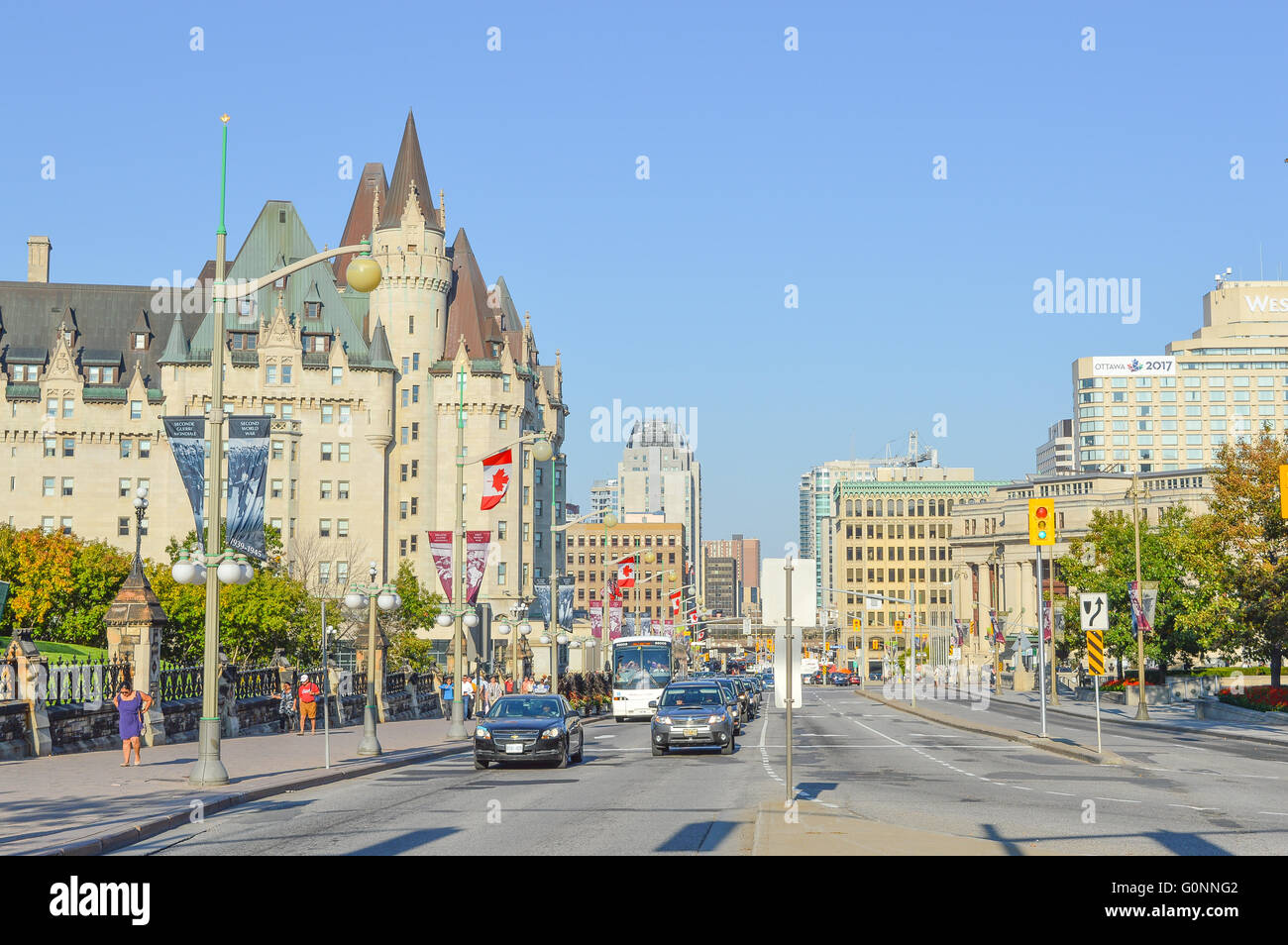 Downtown ottawa street view hi-res stock photography and images - Alamy