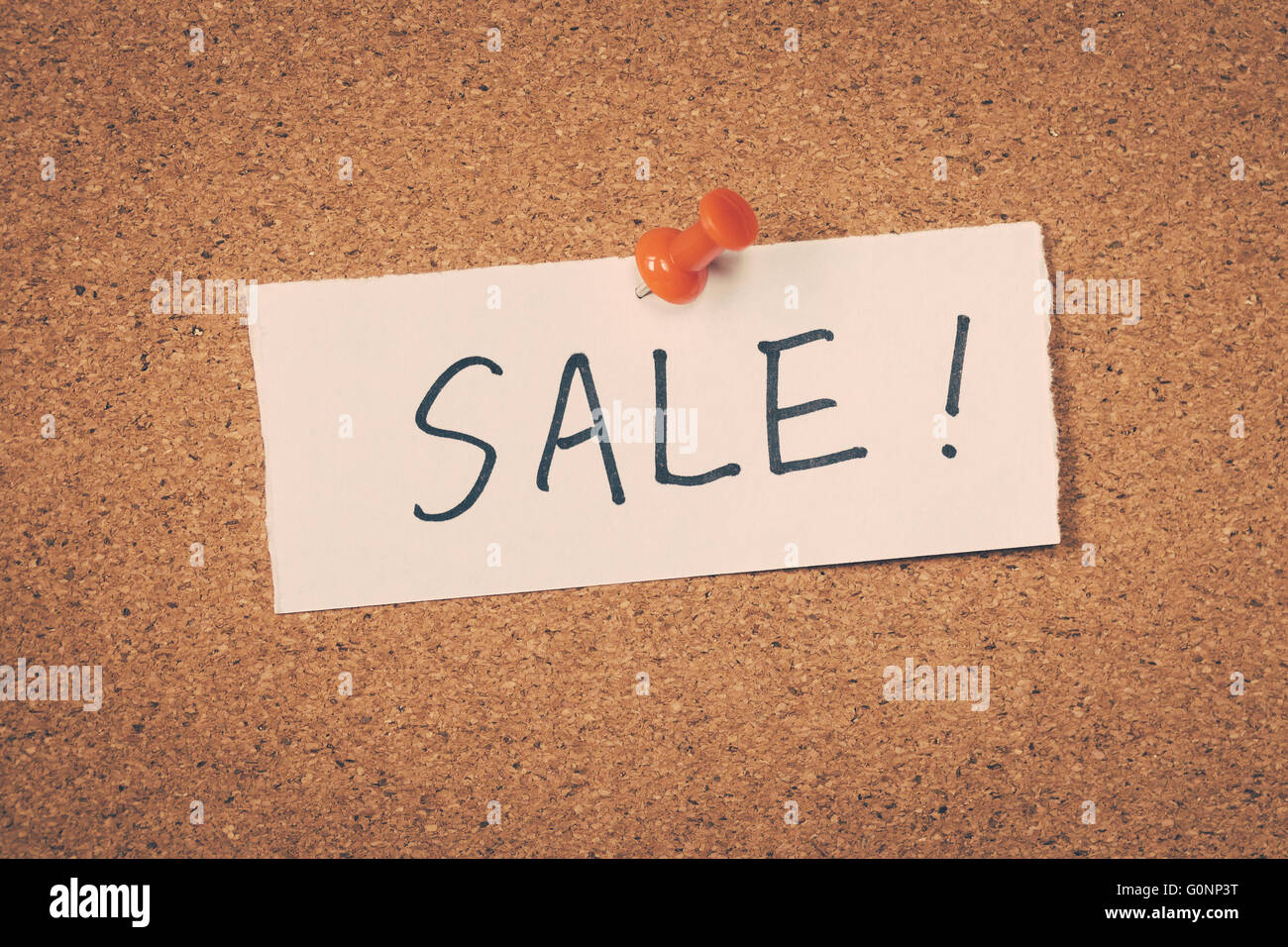 Handwritten sale sign hi-res stock photography and images - Alamy