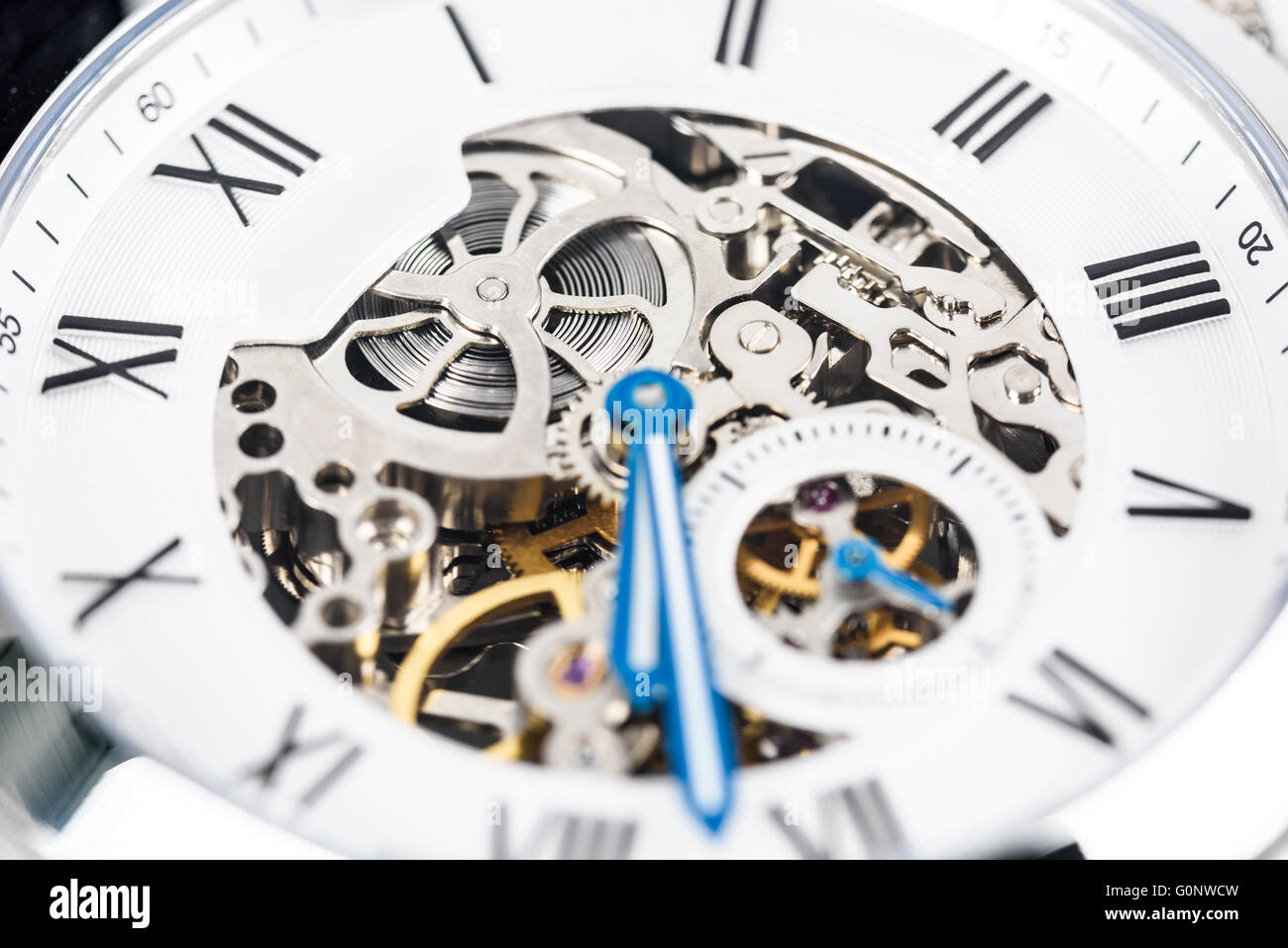 Automatic clockwork hi-res stock photography and images - Alamy