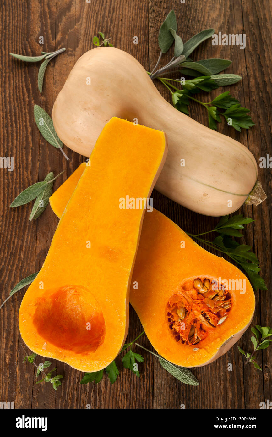 Uncooked butternut squash hi-res stock photography and images - Alamy
