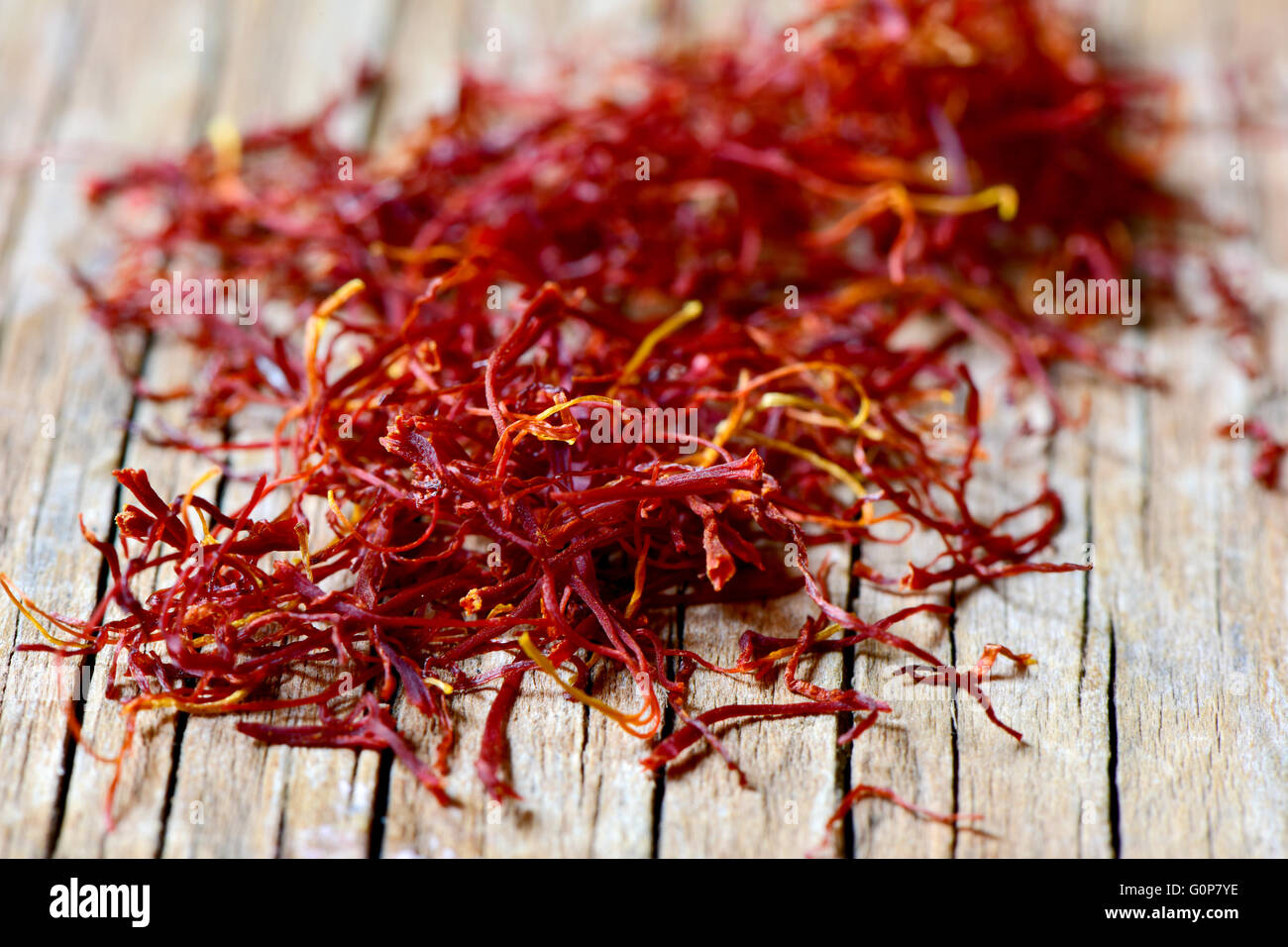 Saffron threads hi-res stock photography and images - Alamy