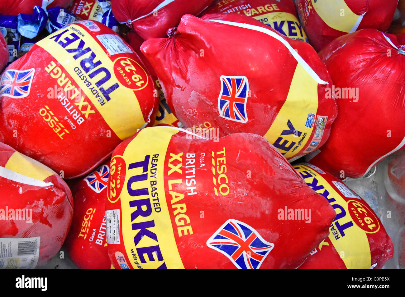 Frozen ready basted XX large size British quality turkey with giblets ...