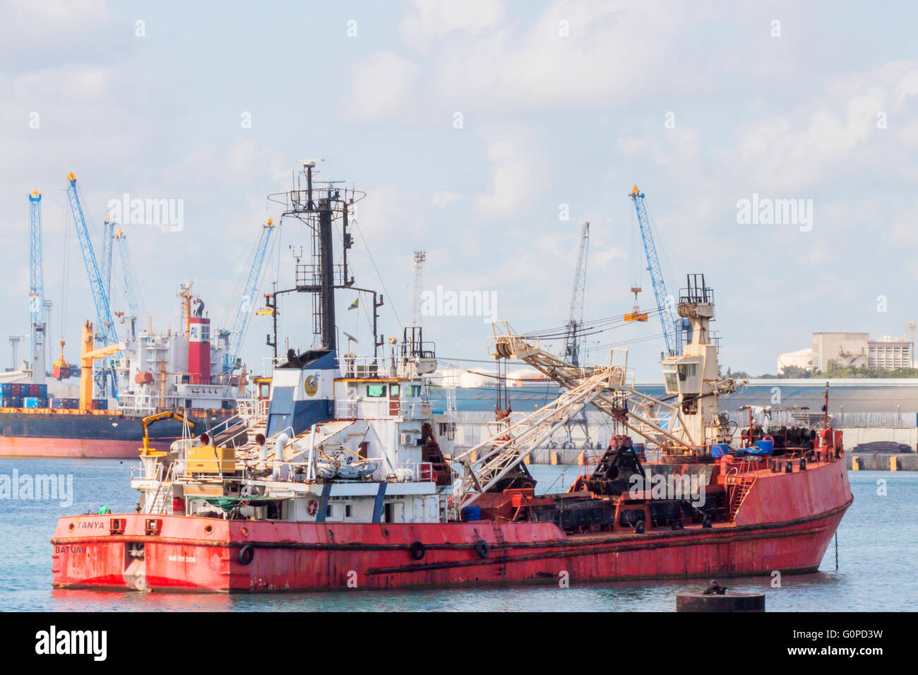 Old cargo ship hi-res stock photography and images - Alamy